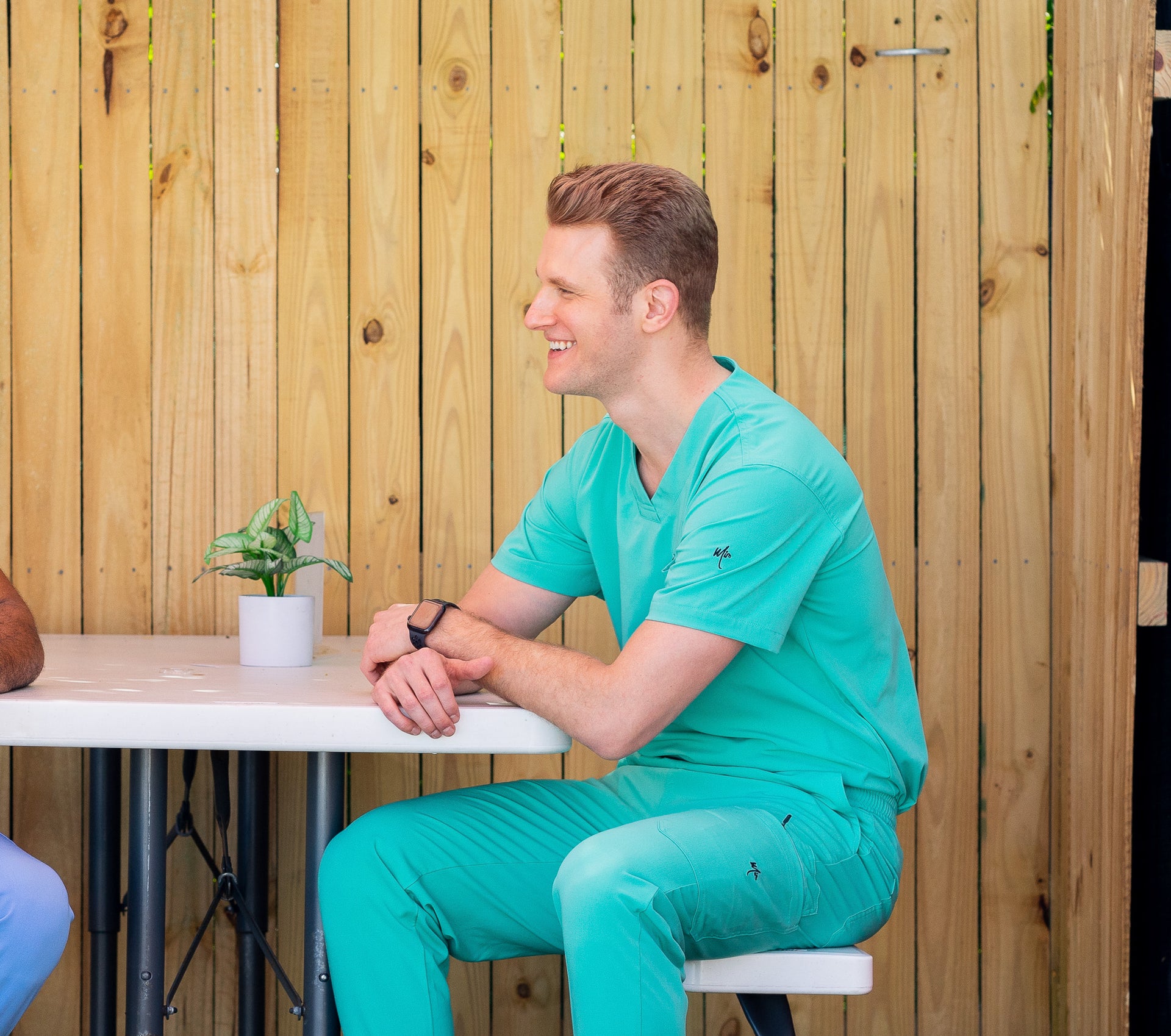 Surgical Green Scrubs & Comfortable Medical Uniforms – Mim Scrubs ...